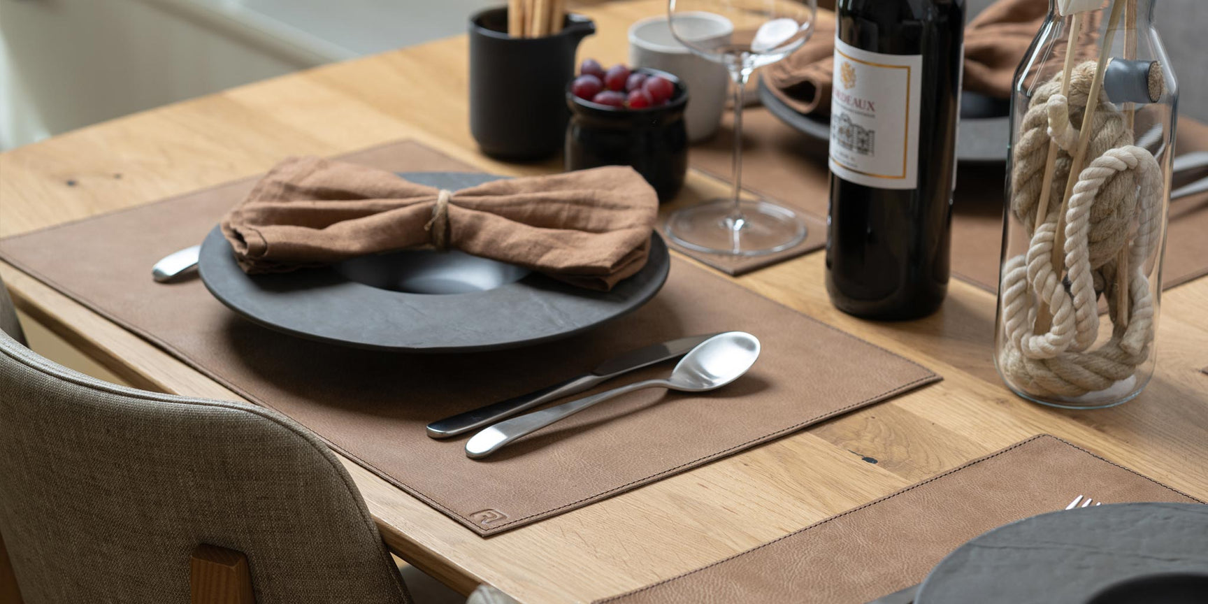Wunderschone Tischset Leder Depot Bild